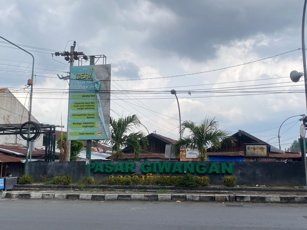 Pasar Induk Giwangan Yogyakarta - Pintasan Media