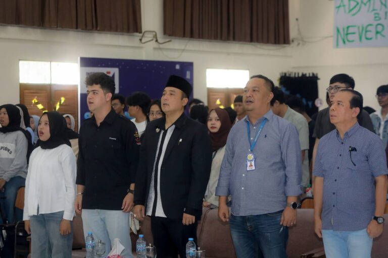 Erwin Apresiasi UKM Day 2025 LPKIA: UKM Adalah Laboratorium Kehidupan ...